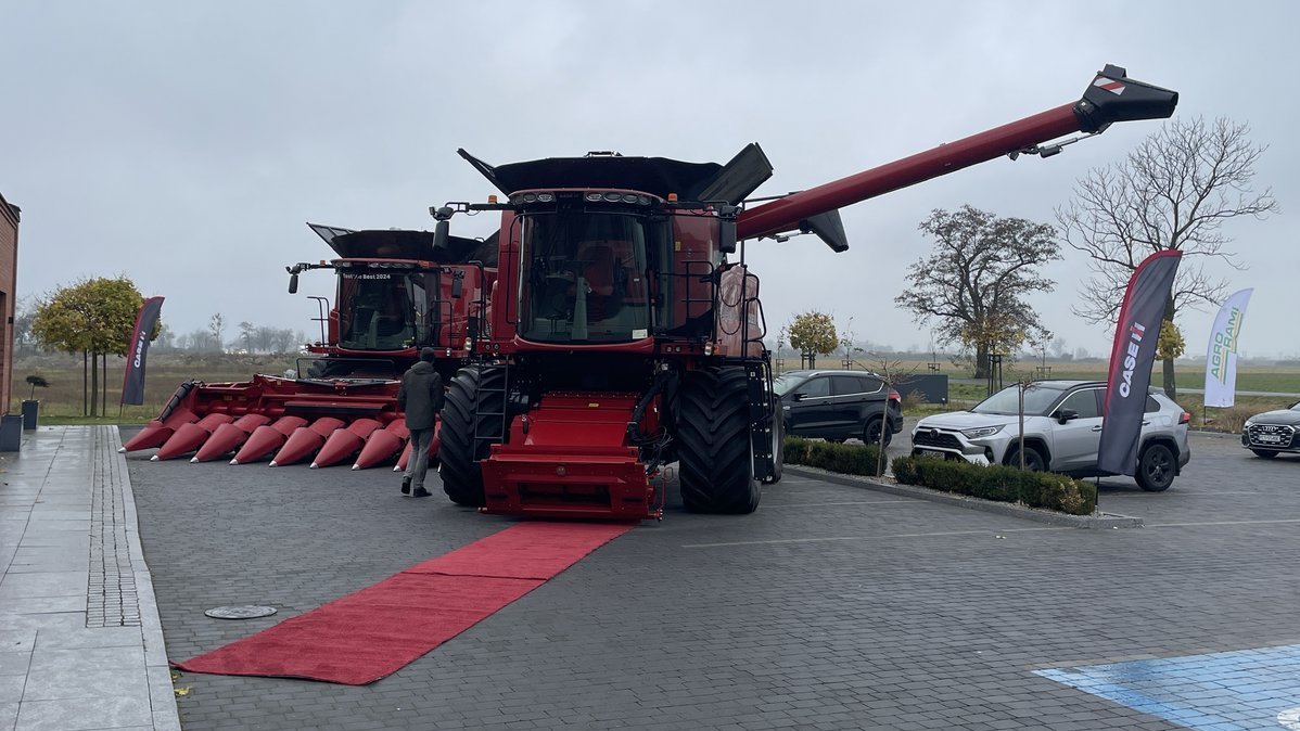 Premiera kombajnu Case IH Axial Flow 6160 | atr express